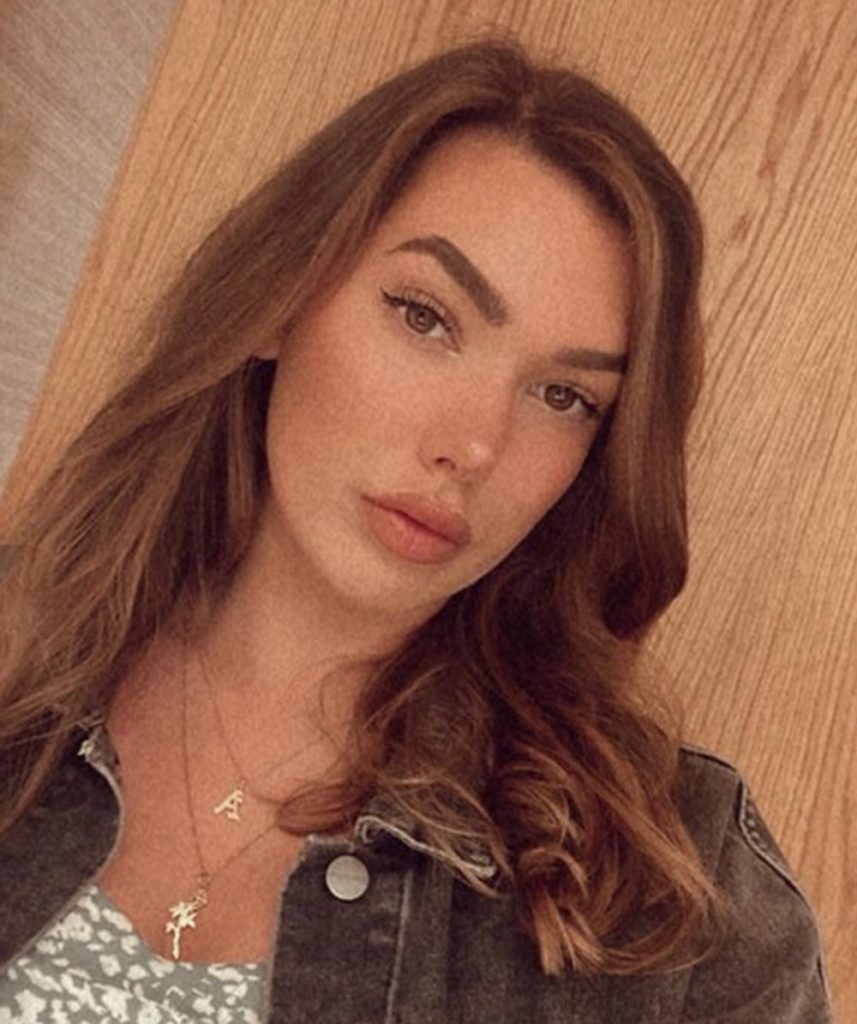 Personal Stories: Alix Burnard - Ruth Strauss Foundation